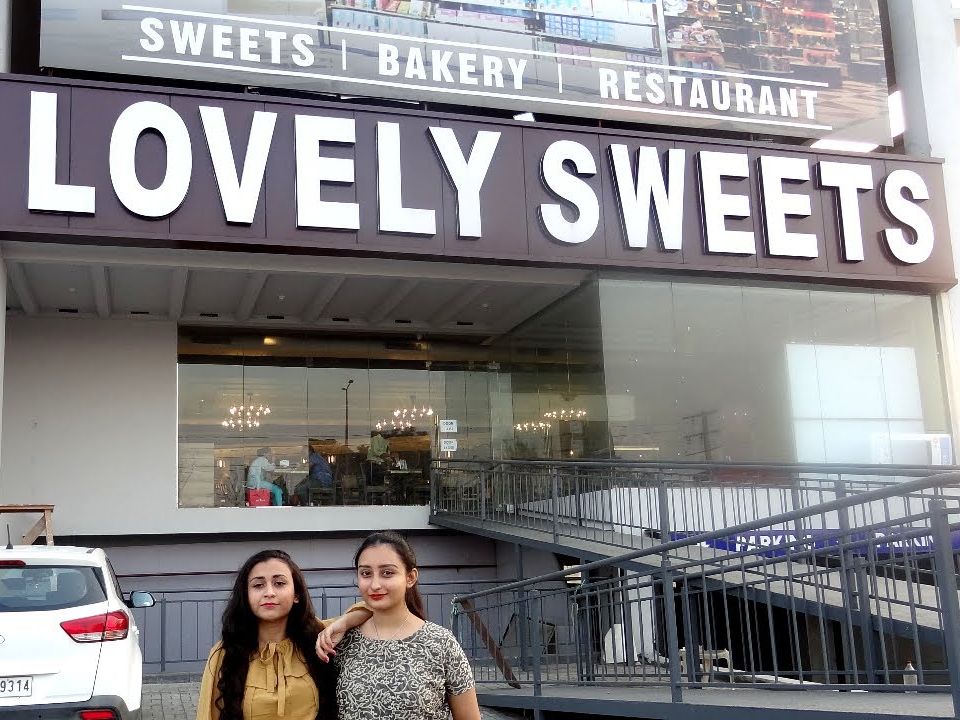 AHS closes Lovely Sweets and Restaurant in Calgary after 'significant ...